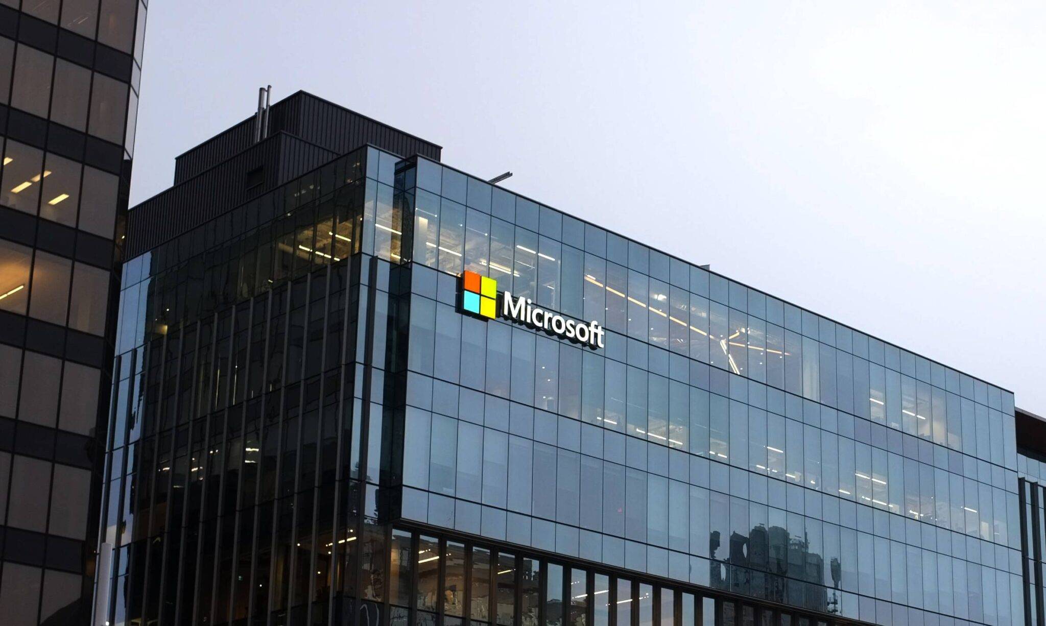 Sobre Nós | Hitachi Solutions